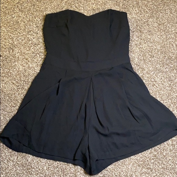 Express | Dresses | Express Romper Womens Size 4 | Poshmark